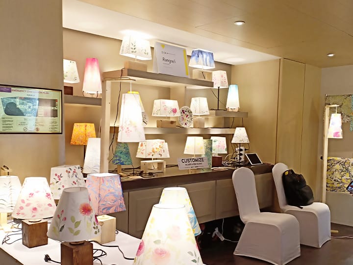 Wall Hanging Name plate | Ivory Victorian with Graphite Black Bracket